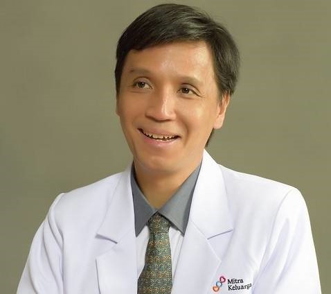 dr. Ferry Doni T, Sp.OT - Cek Jadwal & Buat Janji Temu